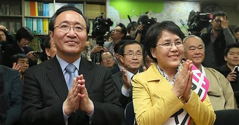 나란히 앉은 김지선 후보와 노회찬 전의원