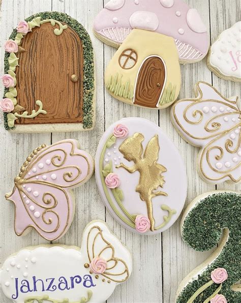 Pin By Amanda Ohanley On Sugar Cookie Inspo Tinkerbell Birthday