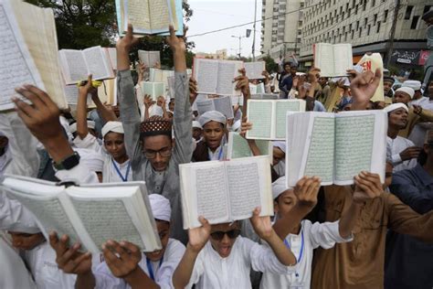 Muslims Take To The Streets Over Quran Desecration In Sweden Los