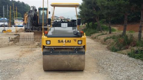 충북 중장비운전학원 1위 지게차·굴삭기·로더·롤러·기중기·천공기 전문 교육 국비·무시험 면허 지원” 공지사항 충북중장비운전자동차정비학원