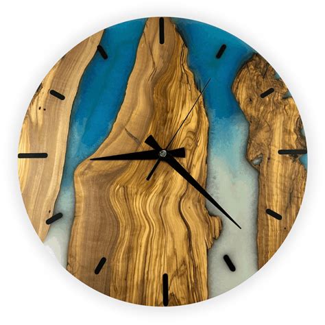 Купить настенные часы в стиле лофт в Москве Awd