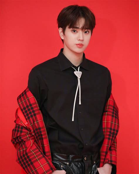 Eunchan Photo Gallery Hancinema
