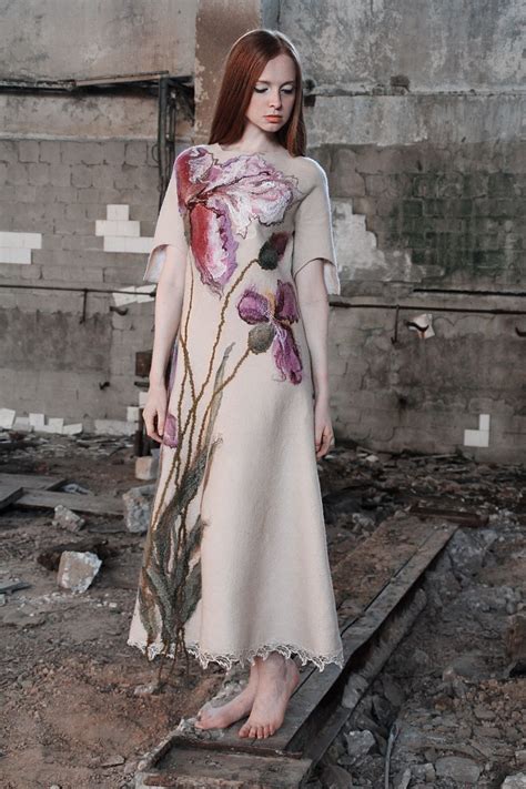 Ирисы в интернет магазине на Ярмарке Мастеров Платья Москва доставка по России Товар