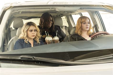 Good Girls Tv Show On Nbc Season Two Viewer Votes Canceled Renewed
