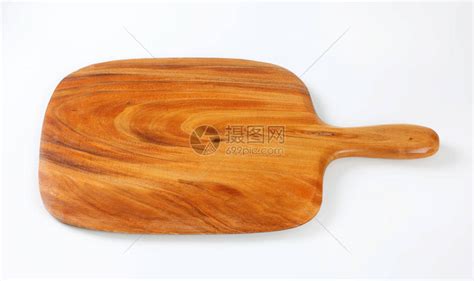 白色背景上带手柄的木菜板高清图片下载 正版图片503130102 摄图网