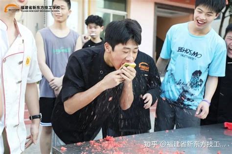 无西瓜，不夏日！速来围观福建新东方趣味吃瓜大赛！ 知乎
