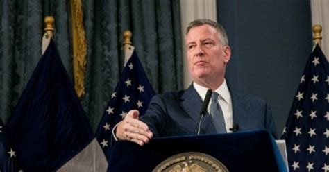New York City Mayor Receives Further Questioning Over Corruption Scandal