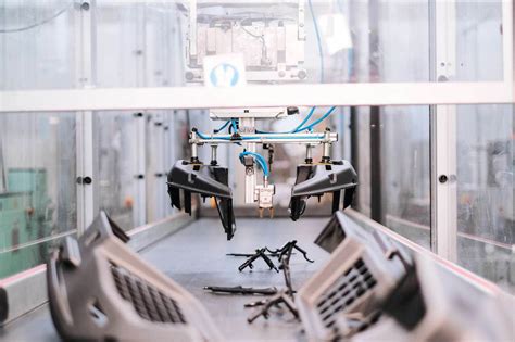 Automation Injection Molding Attractive Plastics