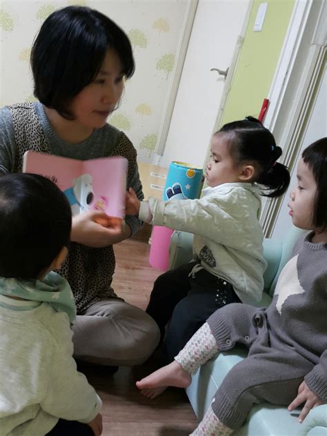 대근육 선생님과 마주 보고 걸음마 해요 네이버 블로그