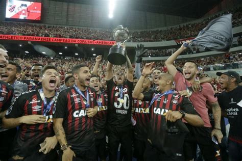 Paranaense Campeón De La Copa Sudamericana La Tercera