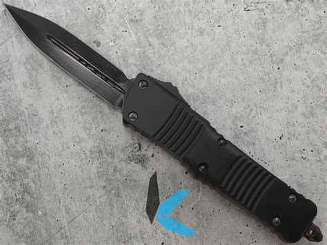 Microtech Combat Troodon De Dlc Damascus Std Dlc Hardware 142 16