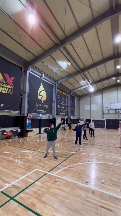 반여동센텀재송안락반송 에이치스포츠센터 반여점 유소년 농구 축구 인라인 배드민턴전문배드민턴학원 배드민턴교실