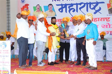 आंतरराष्ट्रीय कबुतर स्पर्धेत फलटणच्या अमित काकडे व सिद्धार्थ अहिवळे