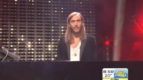 David Guetta Faz Primeira Performance Ao Vivo De Dangerous Em