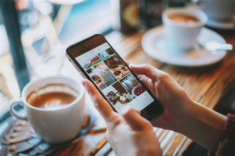 Premium Photo Organize A Live Qa Session On Instagram Or Faceboo