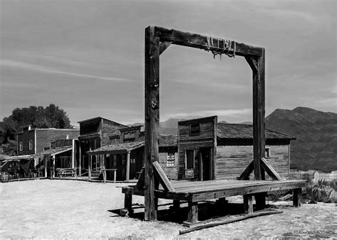 Hanging Gallows Photograph By Leeann Mclanegoetz