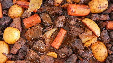 Oven Baked Beef Stew Recipe Melt In Your Mouth The Cooking Foodie
