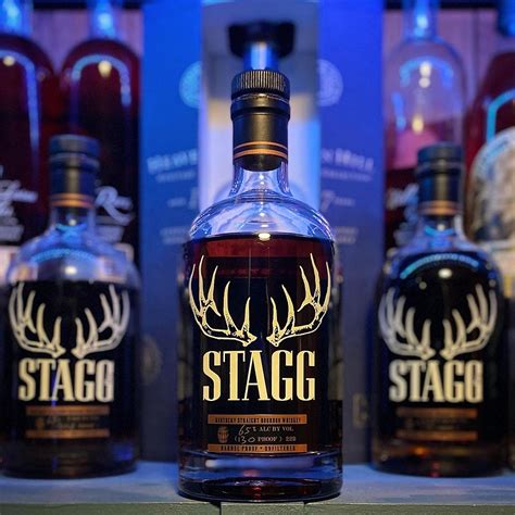 Stagg Jr Batch 19 22B Bourbon Review