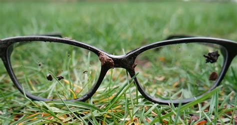How To Clean Anti Glare Glasses With Faq Cleanstuffeasy