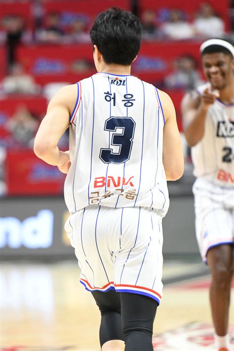 ‘영웅 허웅 역전 버저비터 3점슛kcc Kt 격파하고 2연승 질주