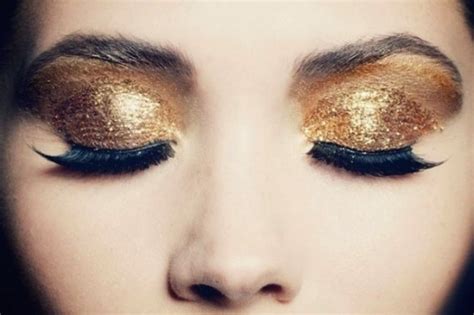 Il Mio Gold Make Up Per Le Feste Natalize Glamour It