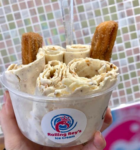 Airing My Laundry One Post At A Time Rolled Ice Cream At Rolling Reys Review