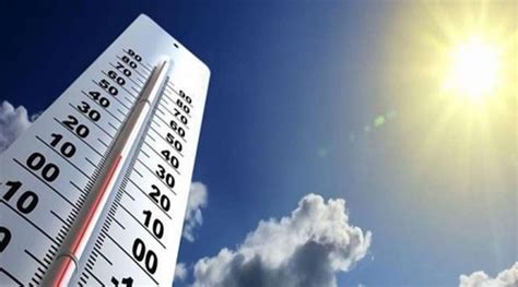 الأنواء الجوية طقس حار مصحوب بأمطار متوقعة مع تصاعد الغبار كور