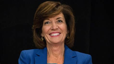 СЛЕД СКАНДАЛА Ню Йорк ще има първата жена губернатор Nova