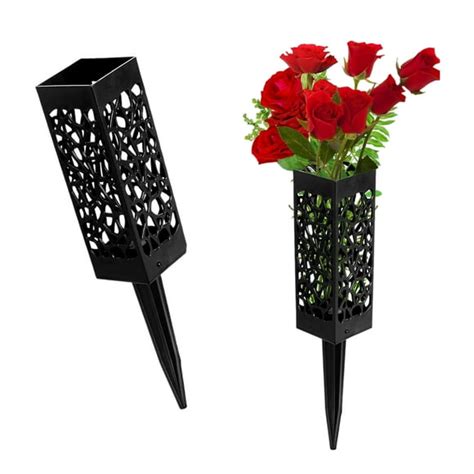Cemetery Vases Spikes