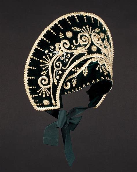 Pin By ⋆ ˚｡⋆୨♡୧⋆ ˚｡⋆ On Russian Costume Headpiece Jewelry Fantasy Jewelry Beaded Jewelry