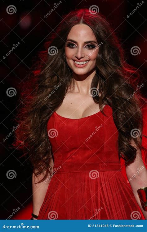 Alexa Ray Joel Walks The Runway At The Go Red For Women Red Dress