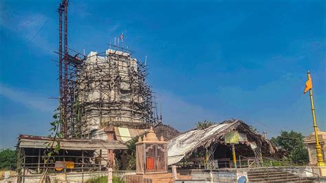 Steneshwar Mahadev Temple In The City Hazira