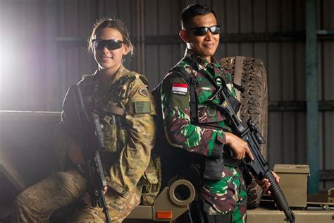 Foto FOTO Suasana Di Balik Latihan Tempur Gabungan TNI AD Dan Tentara Australia