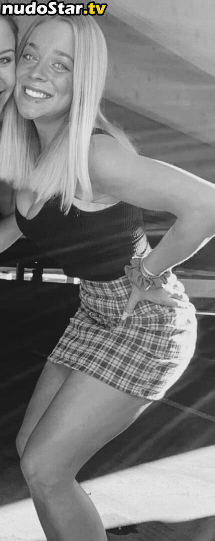 Hal3ylarson Haleylarsonnn Nude Onlyfans Photo 1 Nudostar Tv