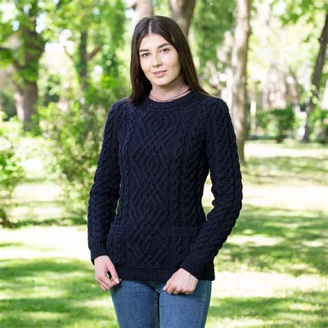 Irish Sweater Aran Cable Knit Merino Wool Crew Ladies Sweater At Clsa10101