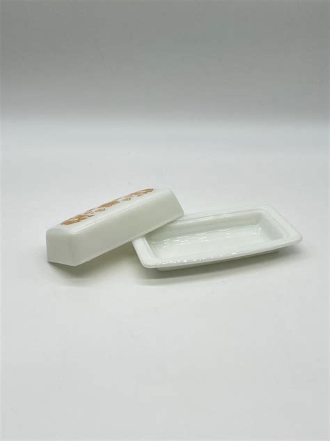 Pyrex ~ Butterfly Gold ~ Lidded Butter Dish