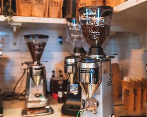 Ground Coffee Vs Instant Coffee What Are The Main Differences