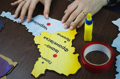 Настінна карта України Екологічна карта Деревяна оновленна карта 2