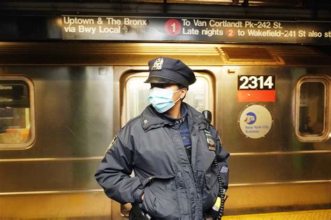 Felony Subway Assaults Havent Slowed Despite 140m Fewer Nyc Riders