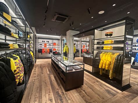 더 커진 ‘몽클레르 신세계 여주 아울렛에 역대급 매장 이투데이