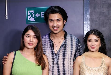 बिशेष शोमा सेलिब्रेटीले रुचाए ‘ए मेरो हजुर ४ The Cinema Times