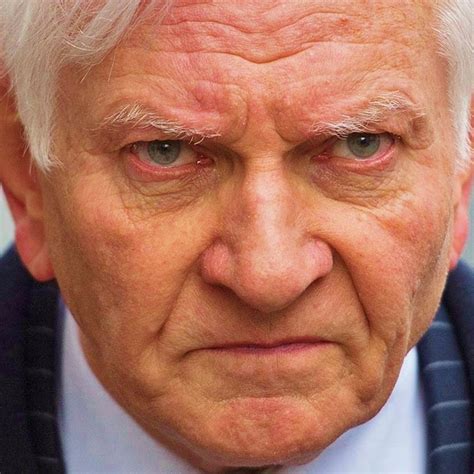 Chuckys Coronation Floella Bejamin Will Carry The Kings Sceptre