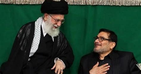 علی خامنه‌ای در حکمی علی شمخانی را به عنوان مشاور سیاسی خود منصوب کرد