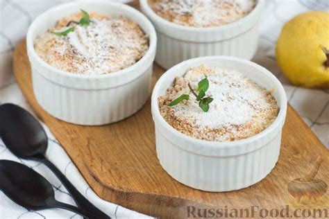Рецепт: Грушевый крамбл с шоколадом на RussianFood.com