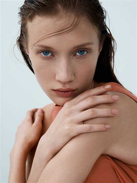 Daria Danilenko The Society