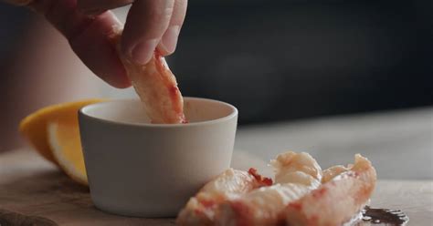 What To Eat With Crab Legs Lets Find Out Tl Morris Seafood