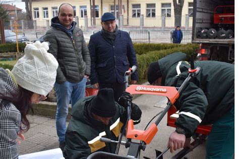 Община Разград осигури малогабаритна техника за населените места