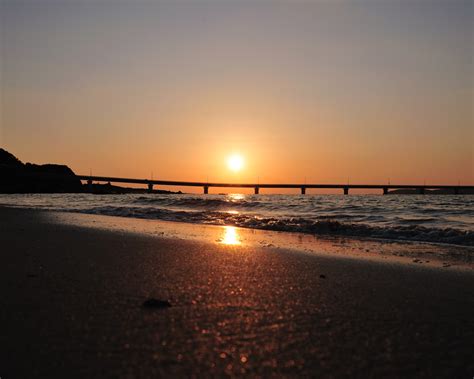 「角島大橋の夕景 2」の風景壁紙・写真｜たけやま