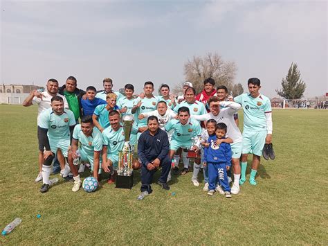 El Diez I Cdmx ¡nuestros Atletas Soccer Equipment