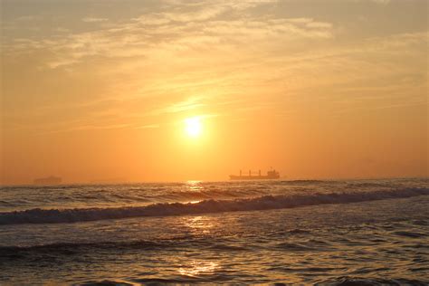 Море закат